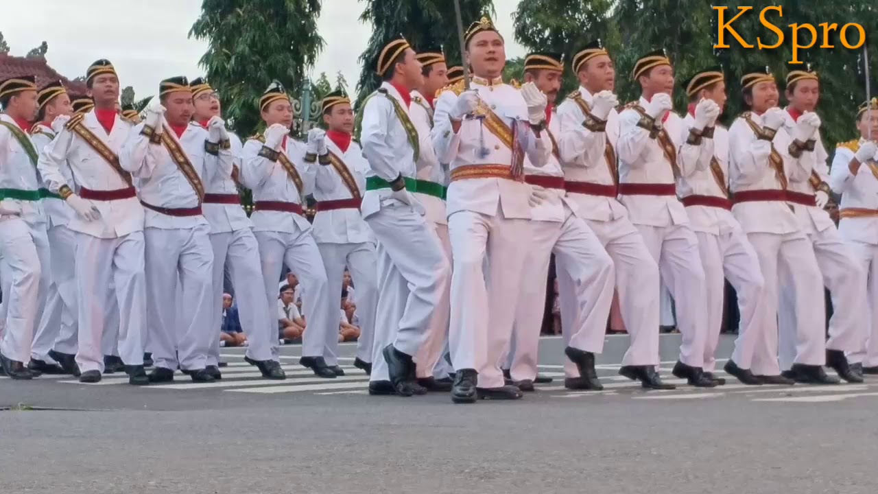 TARI RUDAT KAMPUNG GELGEL - YouTube