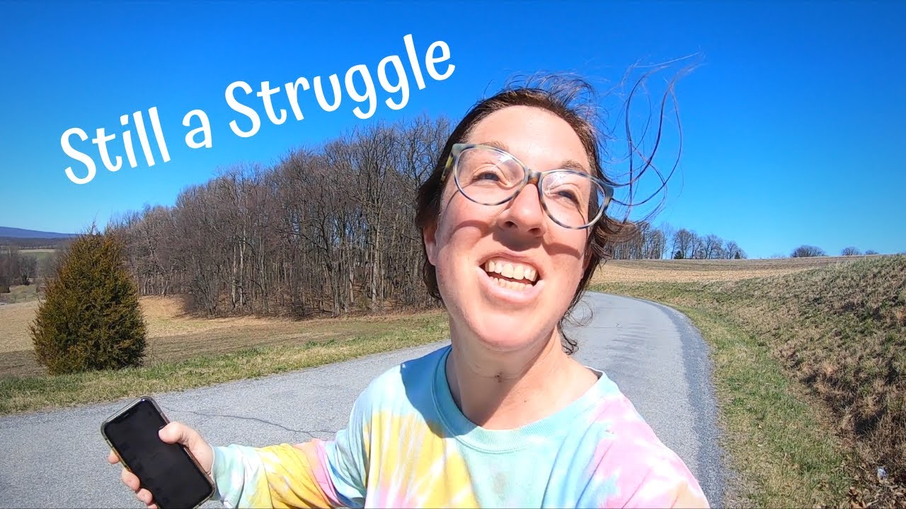 JOIN ME FOR A SHORT STRUGGLE RUN - BEGINNER MARATHON TRAINING VLOG ...