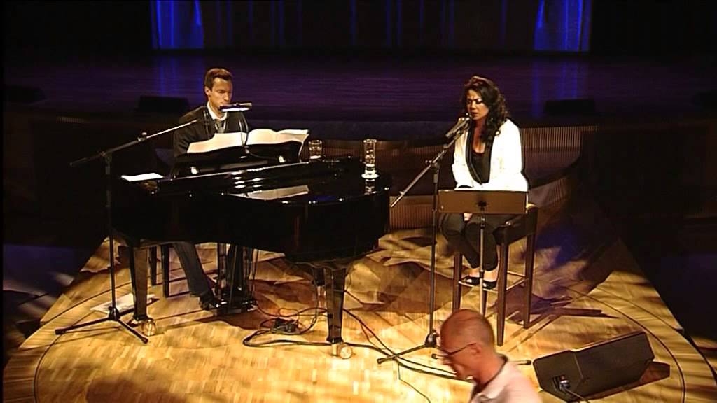 Casey Francisco & Claas Cramer - 'Someone like you' as Duett - YouTube