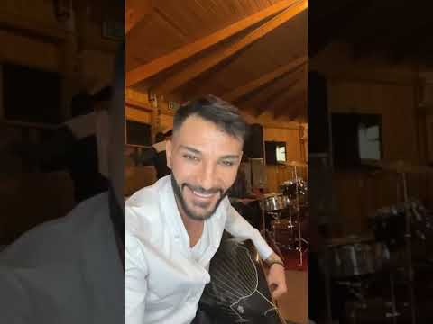 ERDAL ERDOĞAN DILO DILO REZİL DILO CANLI PERFORMANS SAHNESİ SÜPER Yeni Tuncer ailesi