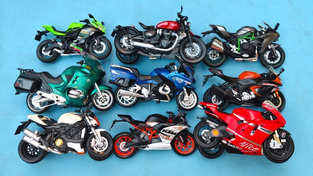 Reviewing Model Motorcycles 1:12 Scale on the Floor, Triumph Bike, KTM ...