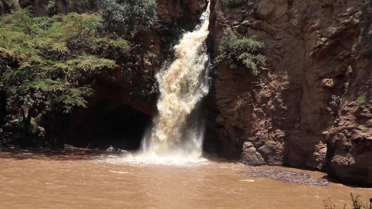 Makalia Falls - Lake Nakuru National Park - YouTube