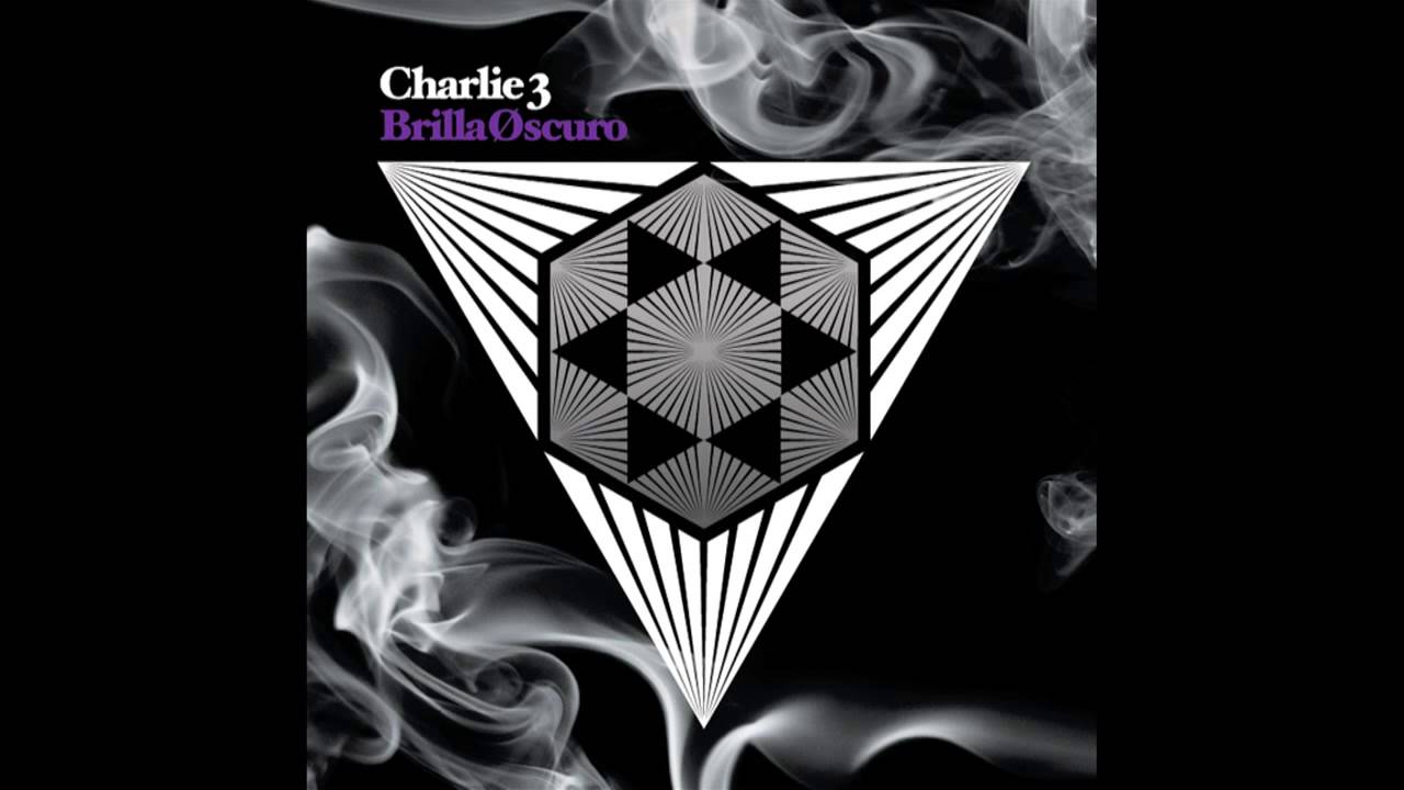 Charlie 3 - Tres Caballos - YouTube
