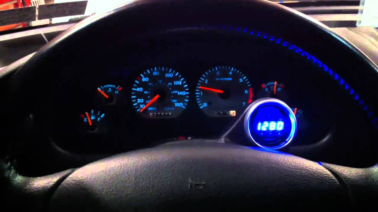 Auto Meter Cobalt RPM Shift Light Gauge - YouTube