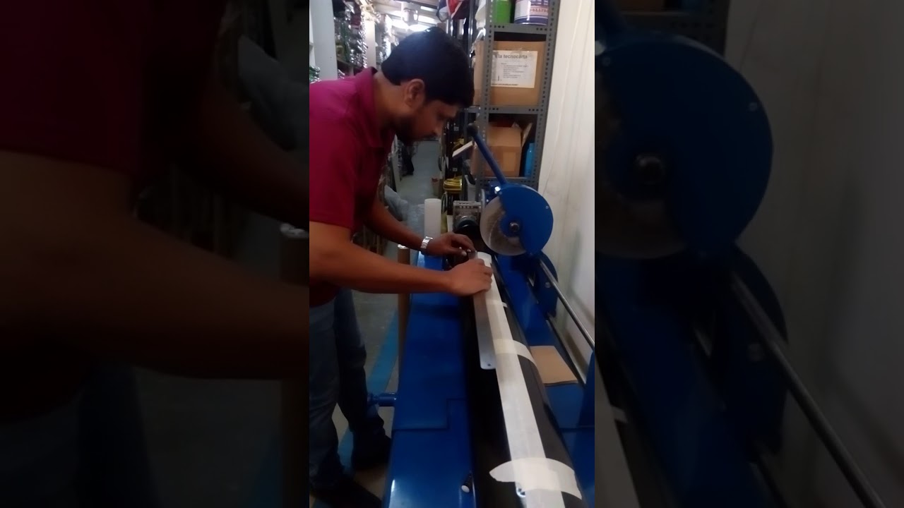 Roll slitter for Vinyl , Plastic & Paper cores - YouTube
