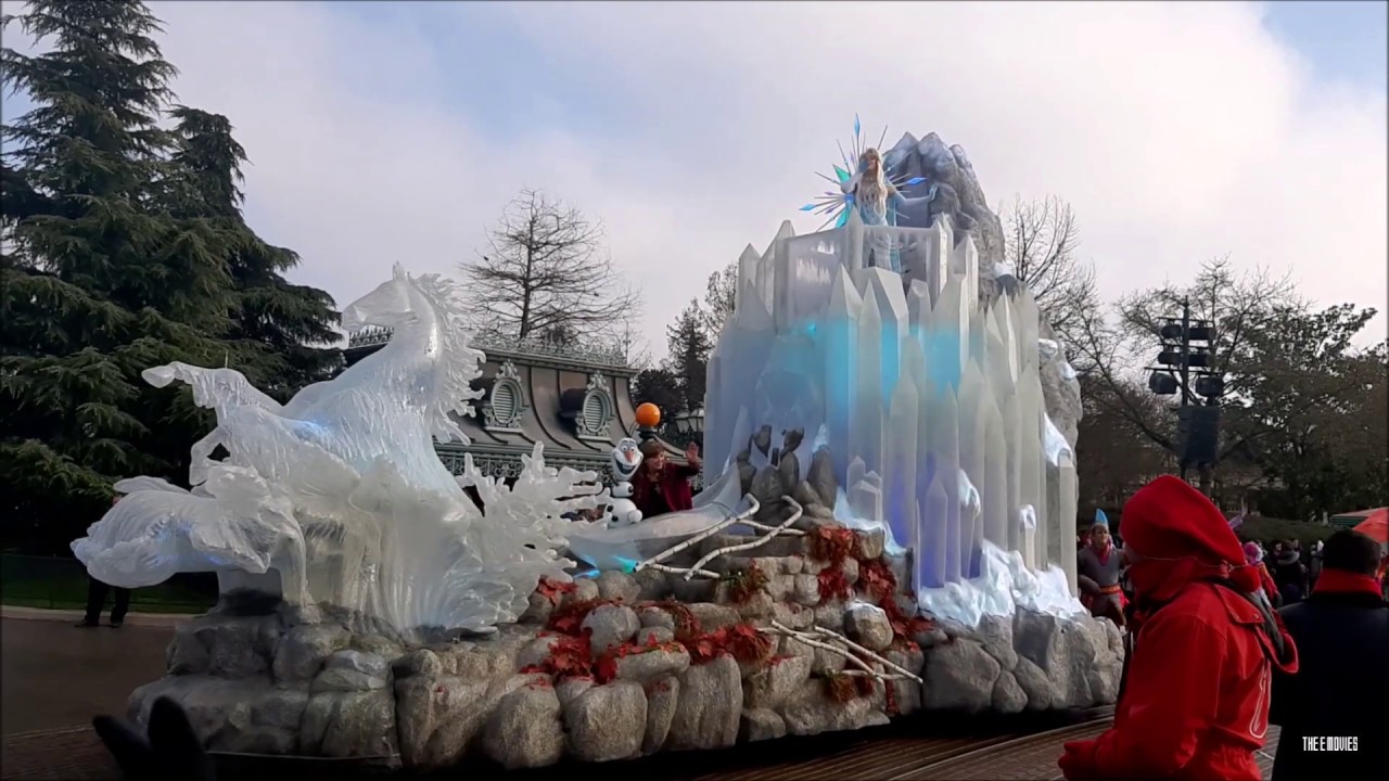 Frozen Parade Disneyland Paris 2020 - YouTube