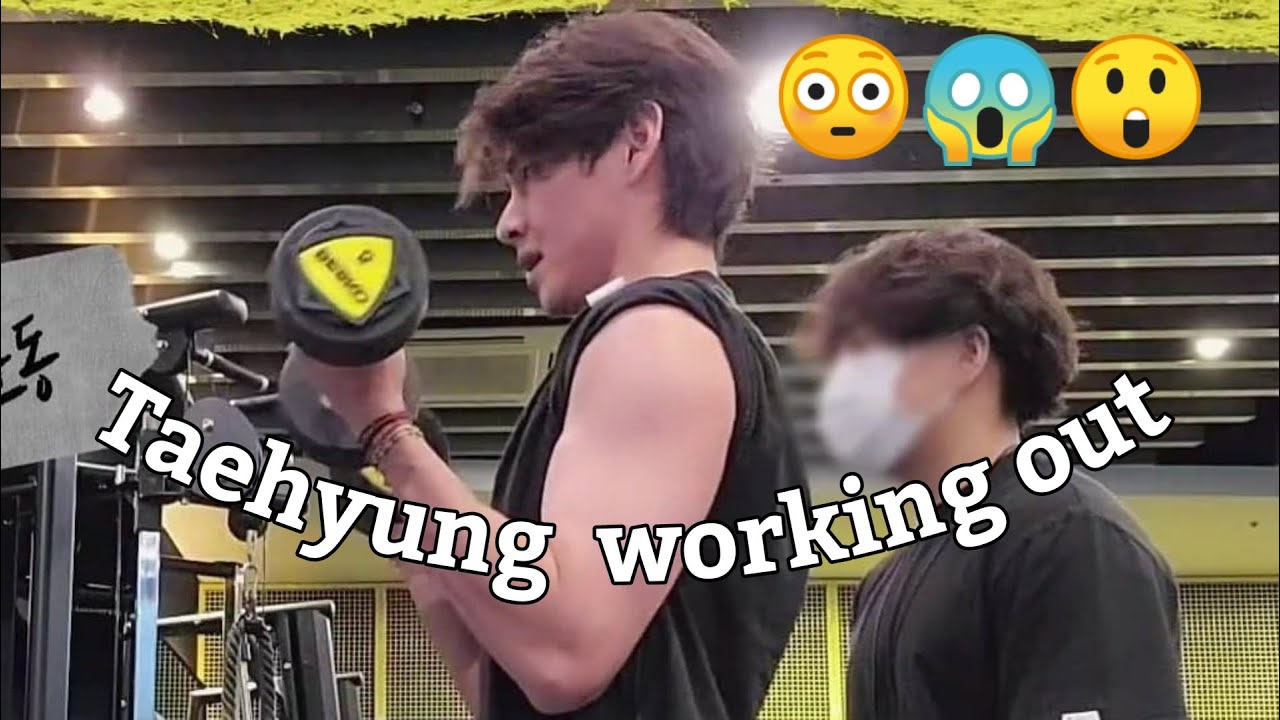 [BTS V's Vlog]Taehyung Working out???😱😲😳 - YouTube