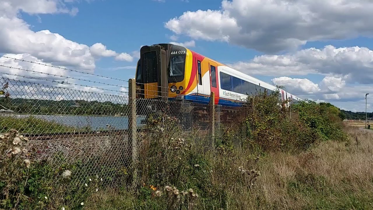 trains around poole 03/08/2020 - YouTube