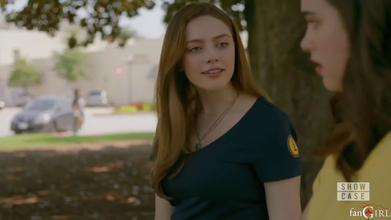 Legacies 1x03 Josie And Hope Talk About Rafael - YouTube