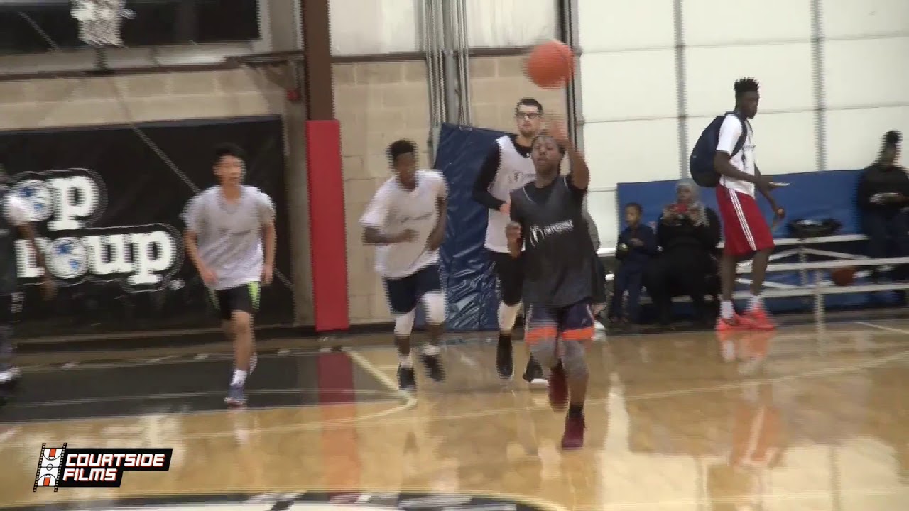 Freshman Makai Moore Mixtape @ The I'm Possible Skillcase! - YouTube