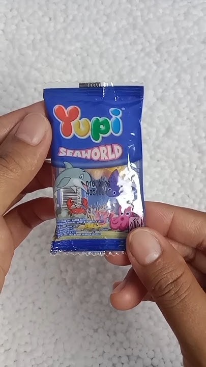 mencari dan menemukan jajanan yupi sea world didalam kardus #huntingjajan #jajanan #candy #yupi ...