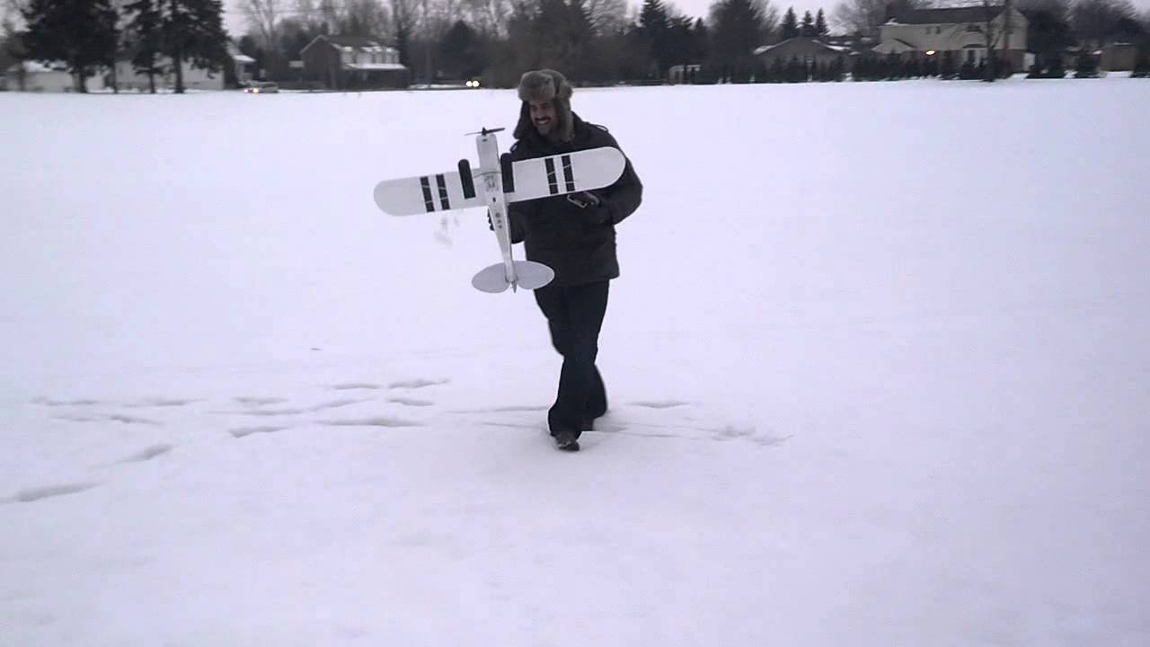 Snow plane take off- epic fail - YouTube