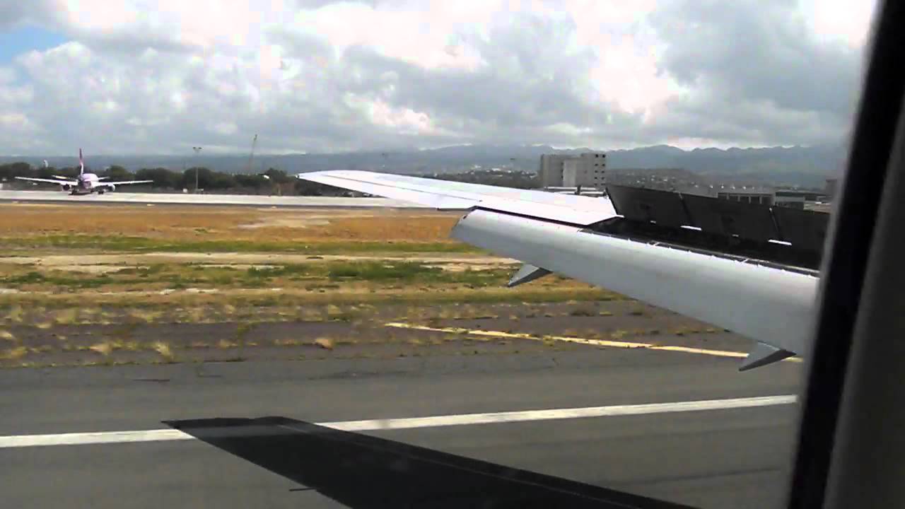 JL72 Honolulu Int. Airport Runway-8L Landing - YouTube