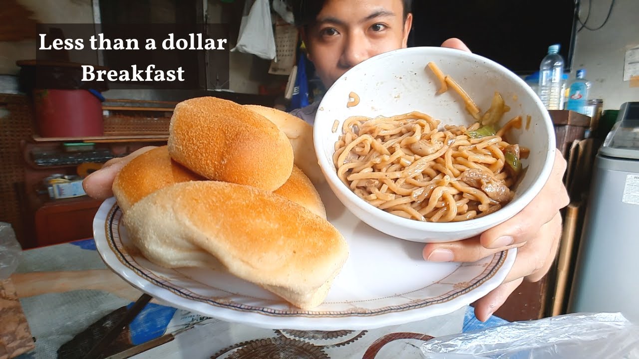 Pancit Canton and Pandesal - YouTube