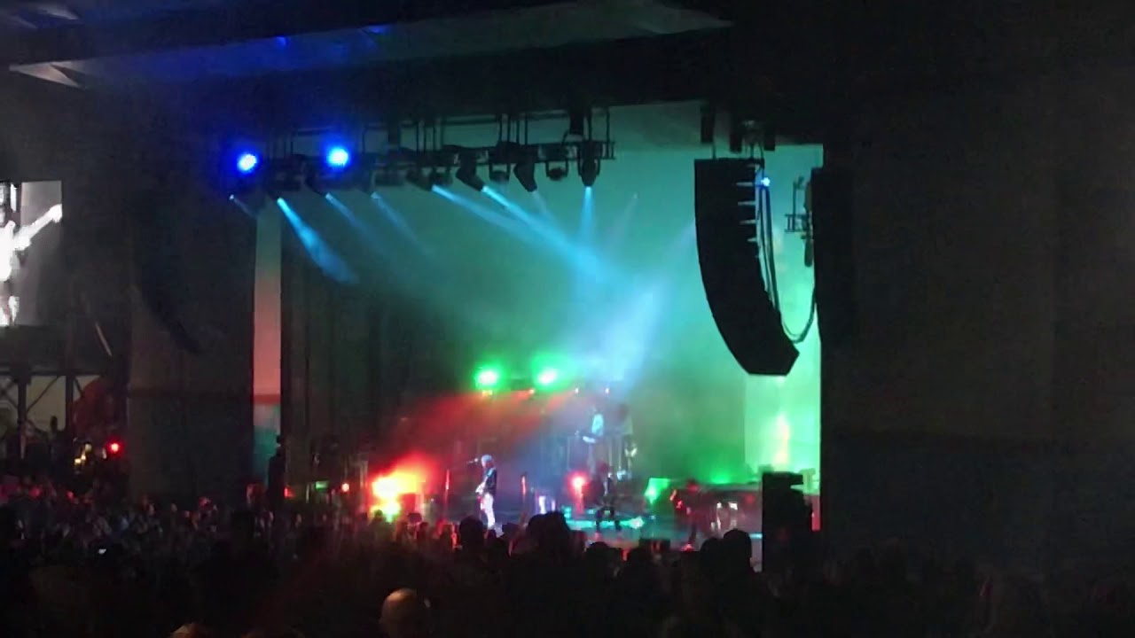 Beck - Dreams - live in Cincinnati, Ohio - August 2, 2019 - YouTube
