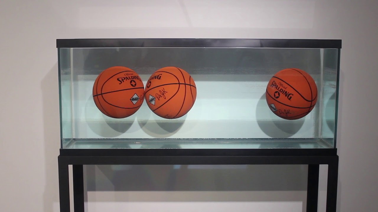 Koons - Three Ball Total Equilibrium Tank - YouTube