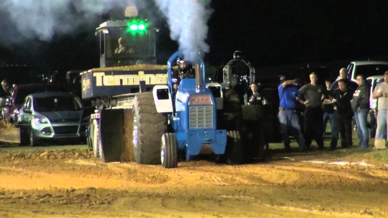 Mark Smith driving his Ford 9600 @ Mont Alto, PA 5-16-15 - YouTube