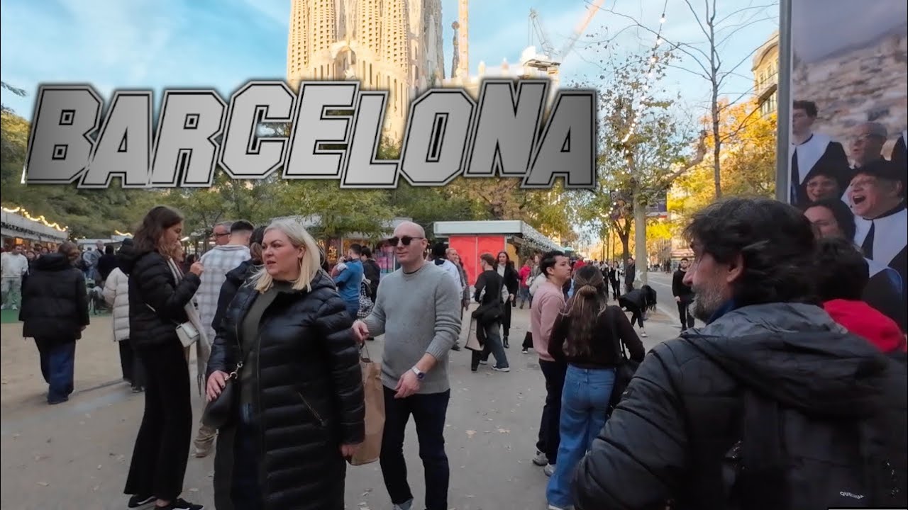 Evening Walk Around Sagrada Familia | Barcelona, Spain - YouTube
