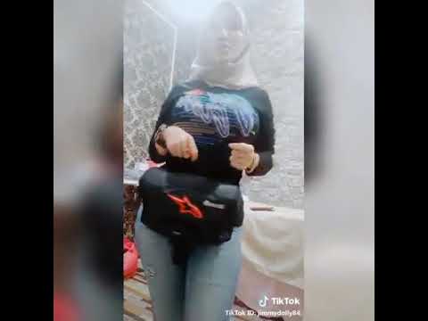 Tiktok gadis melayu asyik