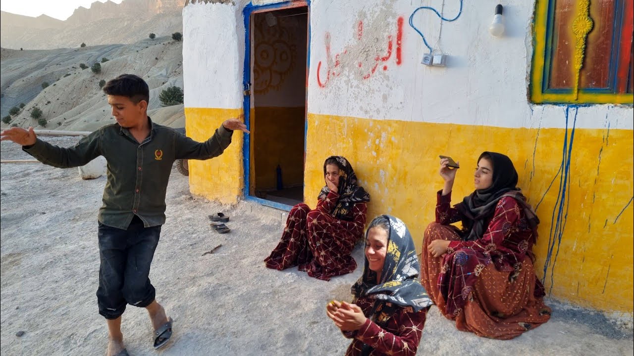 Shadi Samana: a day full of smiles and friendship - YouTube