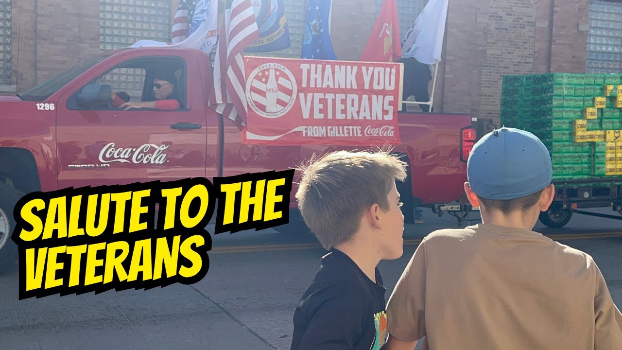 Veterans Day Parade Downtown Gillette, Wyoming - Bayless Boys - YouTube