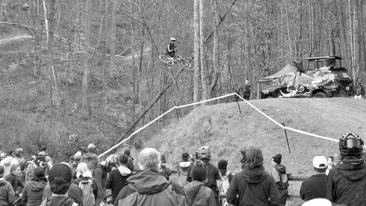 2021 Red Bull Best Trick at Windrock - YouTube