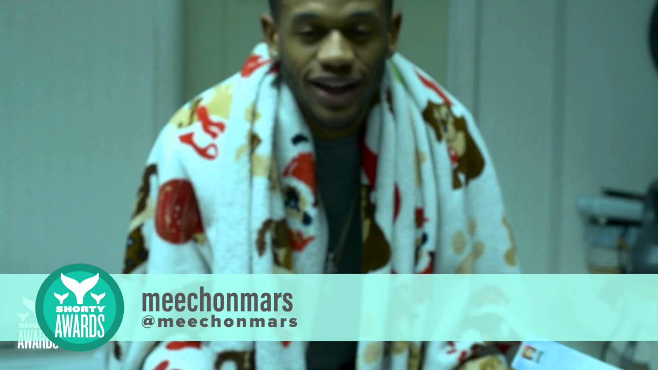 MeechOnMars accepts the Shorty Award for Best Vine Comedian - YouTube