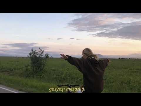 •iyi ki de varım dicem  (doğum günüme özel)