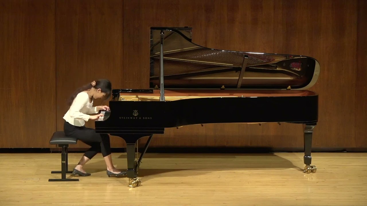 J.S. Bach: Toccata in F-sharp Minor, BWV 910 - YouTube