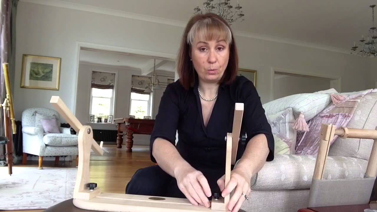 Flosstube Aristo Lap Stand - YouTube