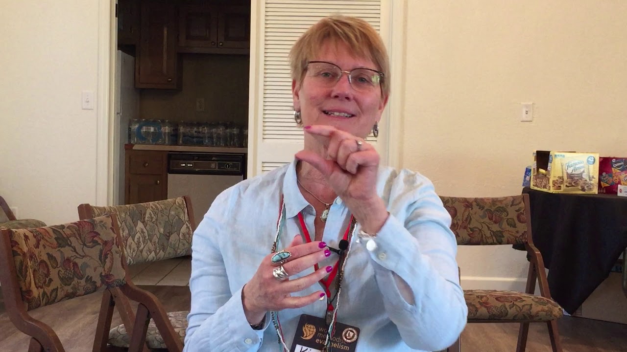 10 Questions in 10 Minutes | Kim Reisman - YouTube
