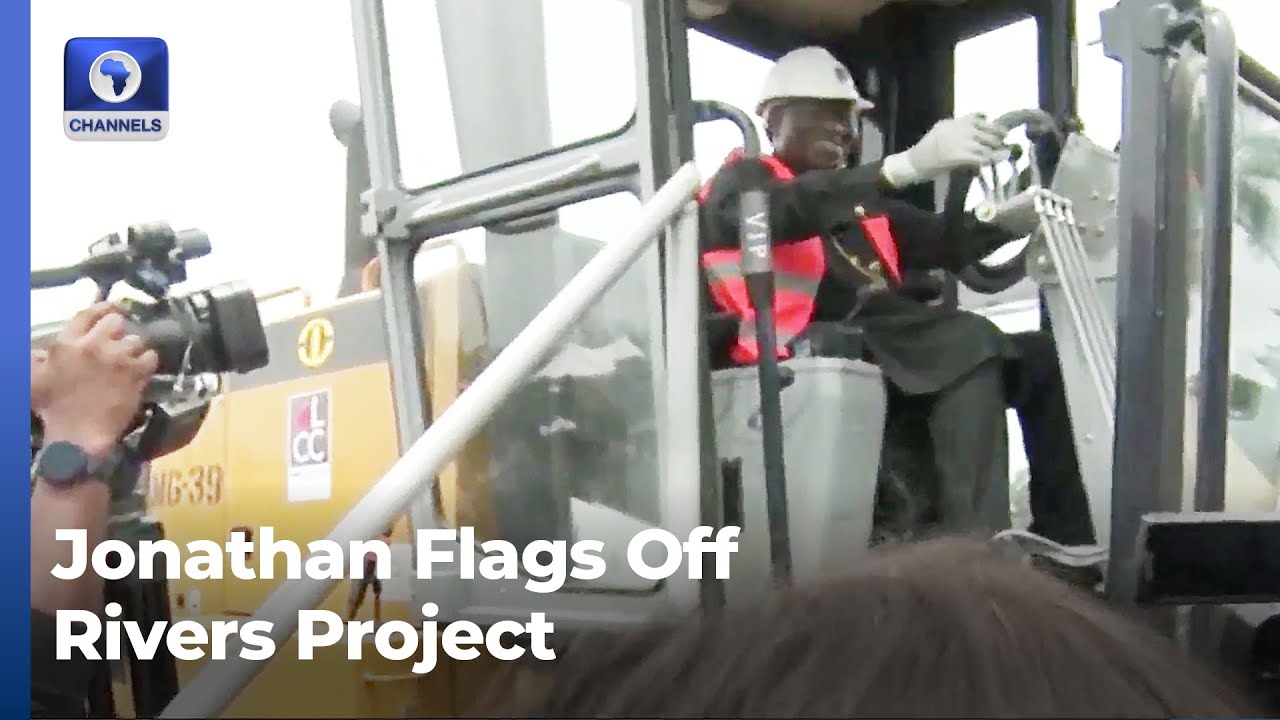 Jonathan Flags Off Construction Of Trans Kalabari Road - YouTube