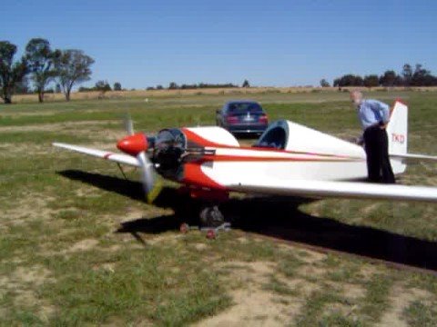 Fournier RF4D engine run - YouTube