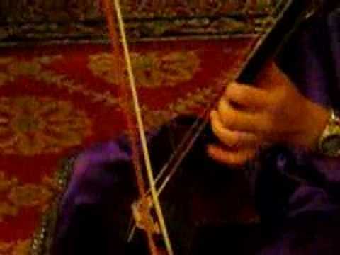 10,000 Horses on the Horsehead Fiddle - YouTube