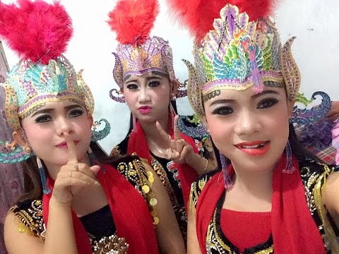 Kinayakan Tari topeng & Lengger PUTRA BUDAYA - YouTube
