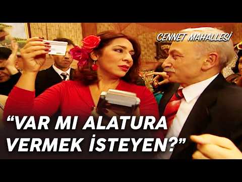 Pembe pos cihazıyla bahşiş topluyor! | Cennet Mahallesi 61. Bölüm