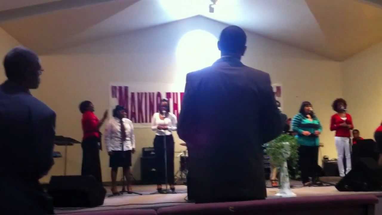 NORTHSHORE Community Fellowship Of Faith Church Praise Team - YouTube