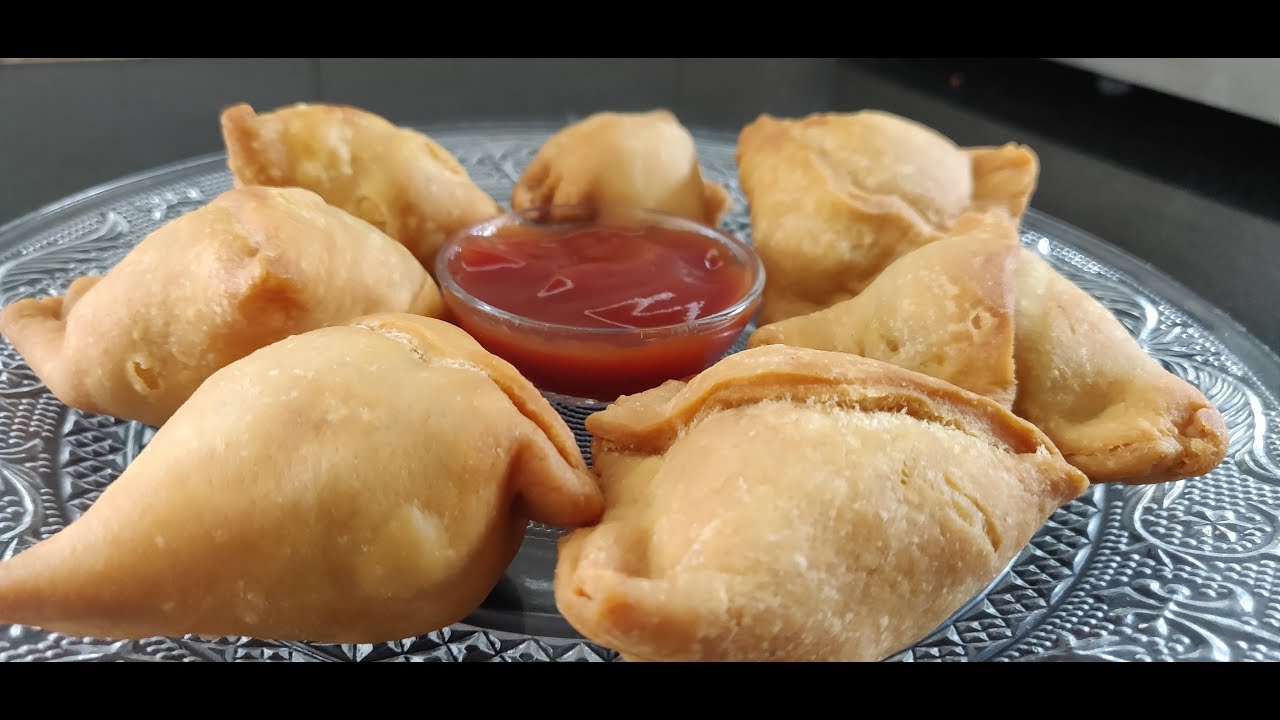 Jain Samosa | Raw Banana Samosa | Healthy Samosa - YouTube