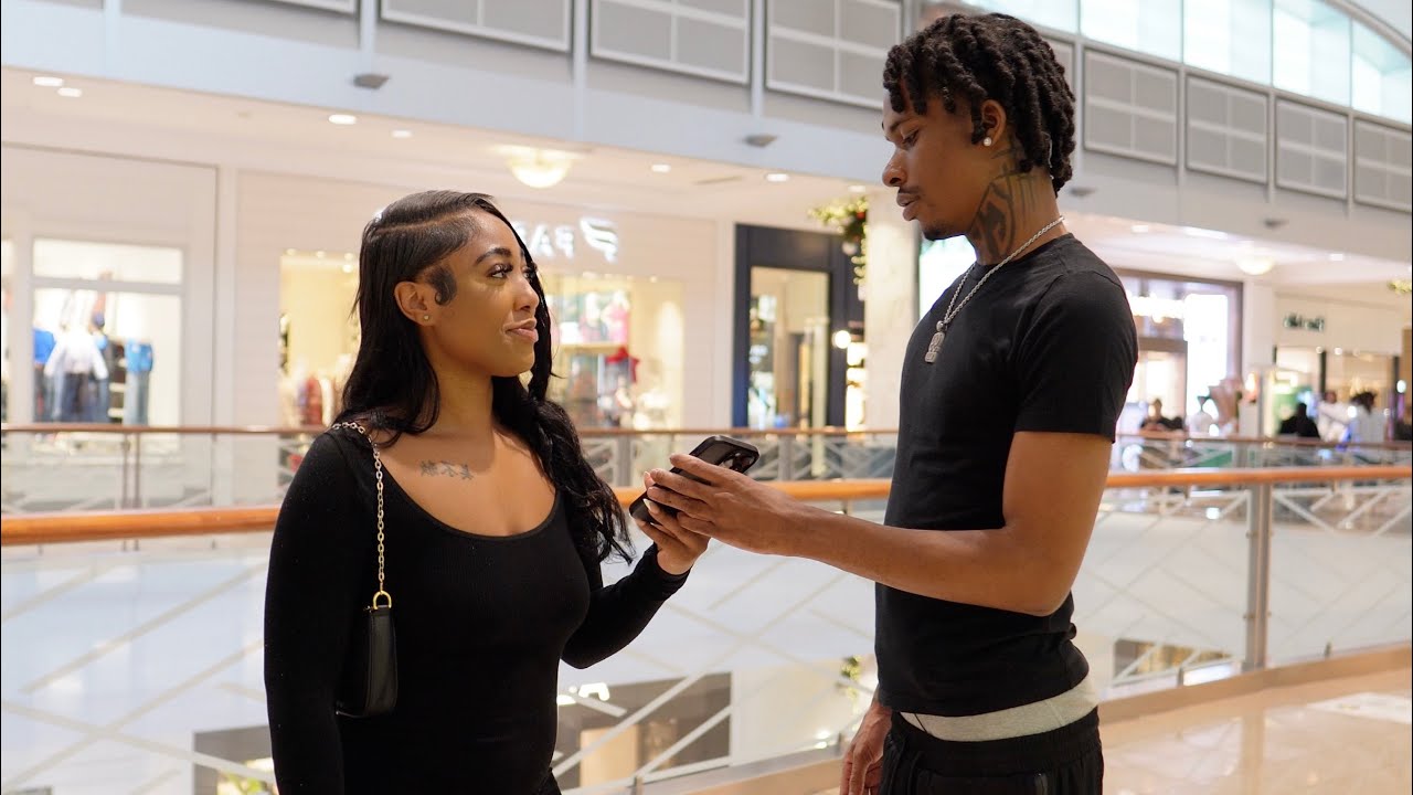 RIZZING up FEMALES with a BASIC FIT to see how many NUMBERS I will get ...