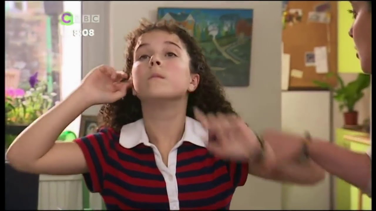 Tracy beaker series 2 episode 5 Hollywood and home truth - YouTube