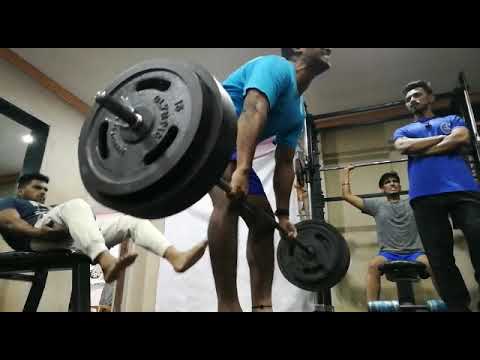 150 kg deadlift by 70kg guy - YouTube