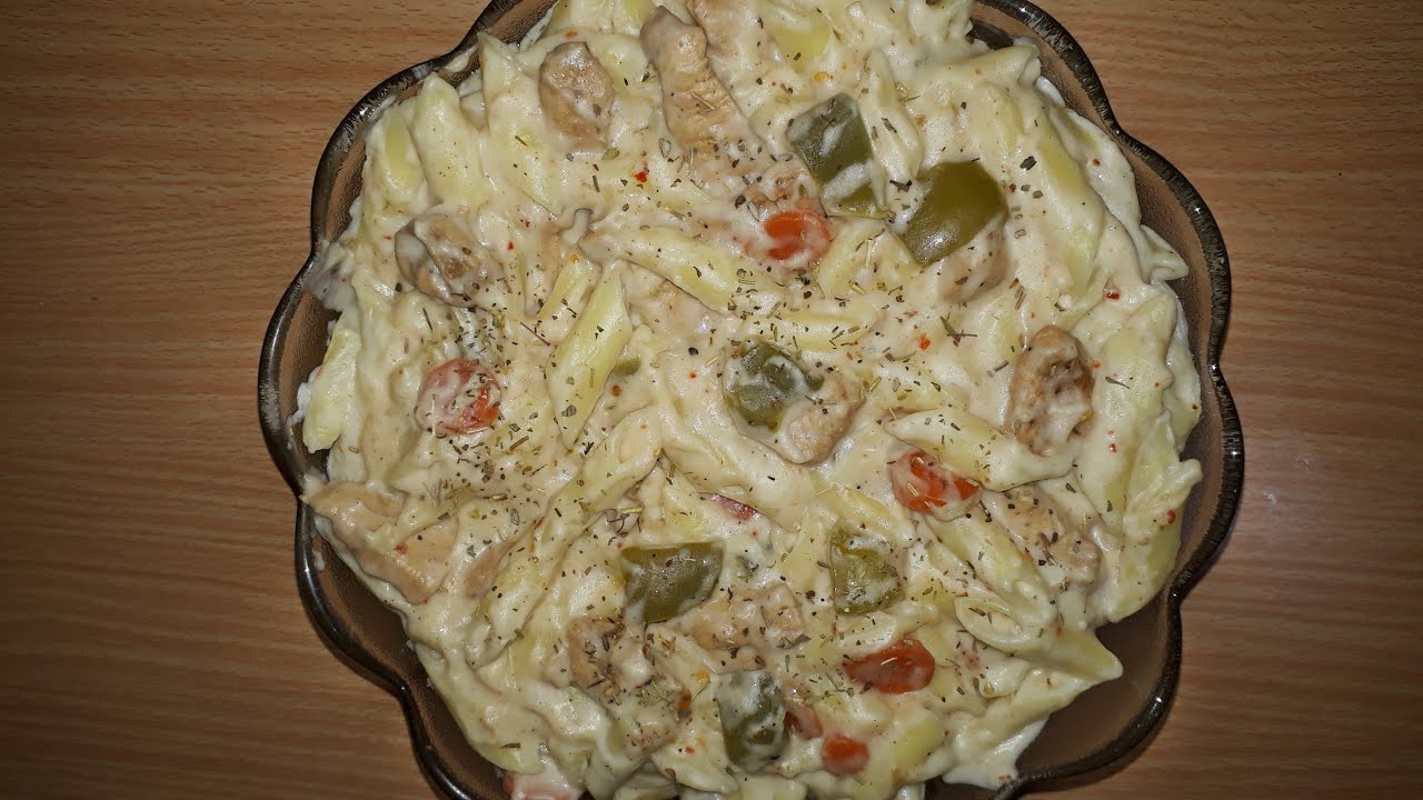 Chicken Pasta | Creamy White Sauce - YouTube