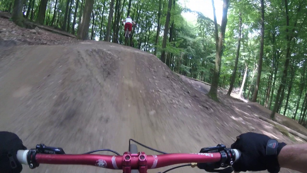 Wind Hill Bike Park - Empuru (Flow Trail) - YouTube