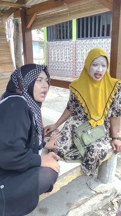 Saat emak-emak julid kumpul, berasa denger podcast gosip! 🤣 #emakemak #komedi #celfitdiet # ...