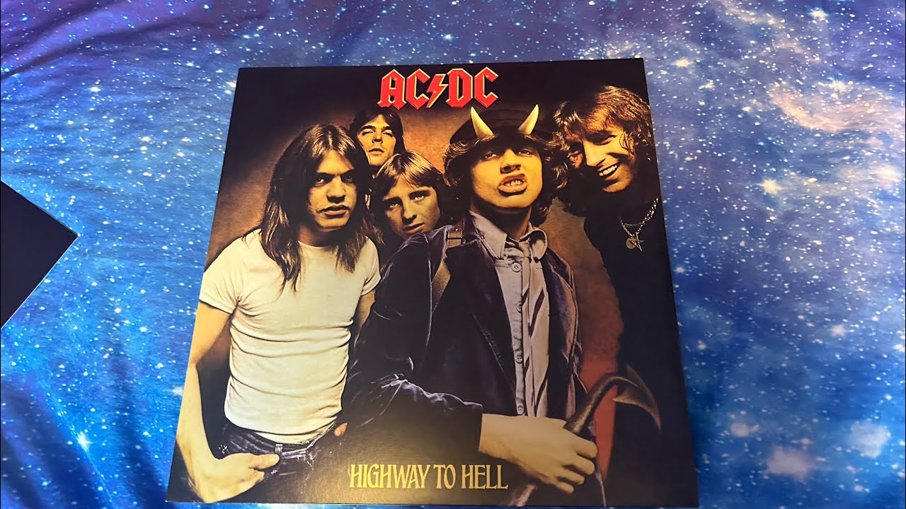 AC/DC - Highway To Hell Vinyl Unboxing - YouTube