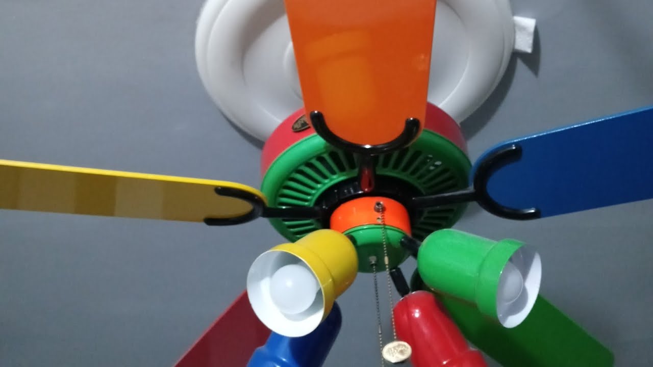 52-inch Hampton Bay Carousel ceiling fan - YouTube