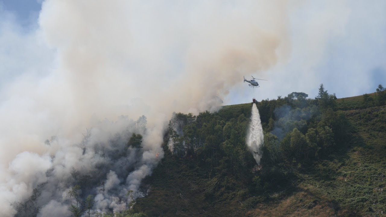 Wildfire at Cwmrheidol above the Vale of Rheidol railway and directly ...