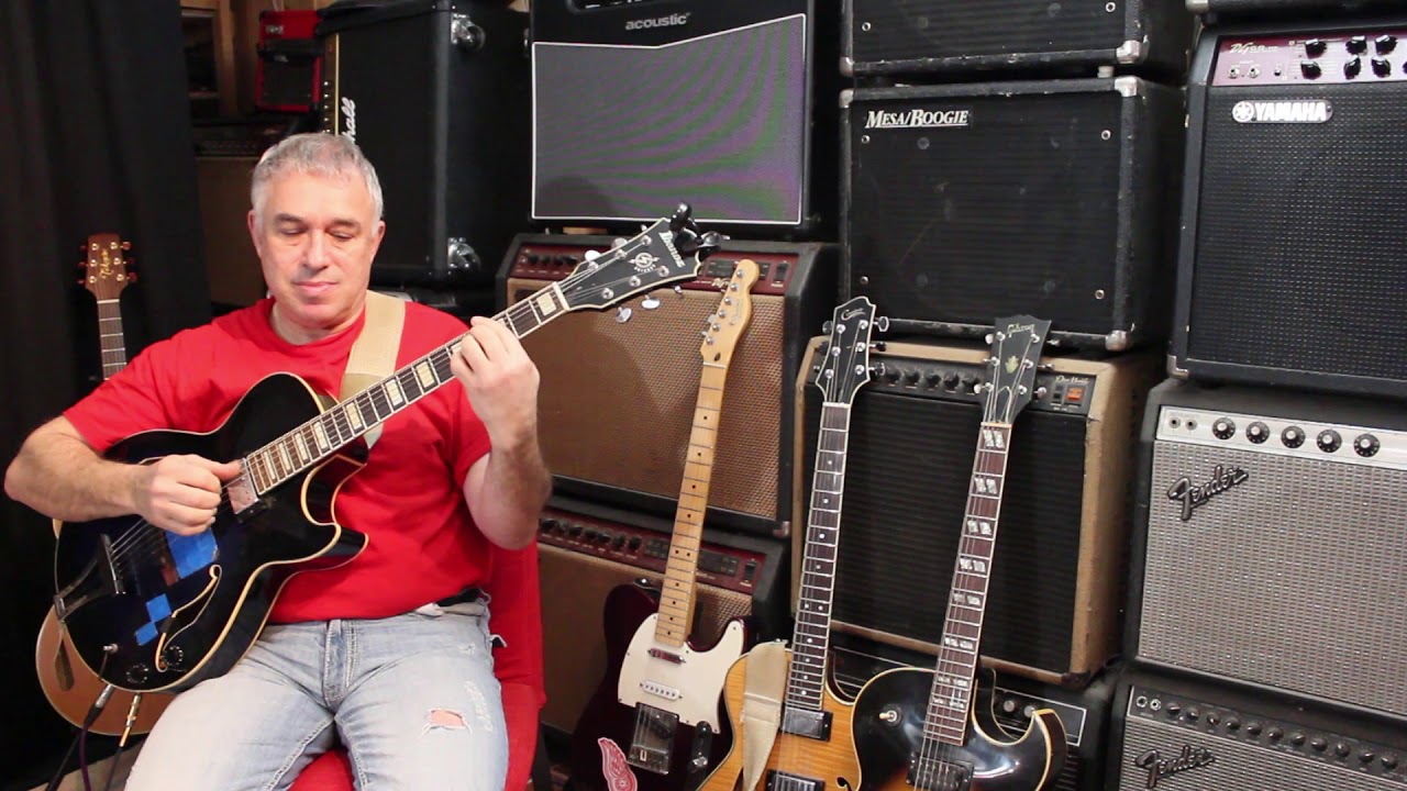 Rudolf the Red-Nosed Reindeer - solo jazz guitar - fingerstyle guitar ...