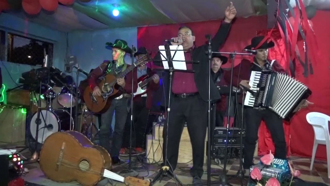 MARIACHI Y GRUPO NORTEÑO LOS CARDENALES EL TRIUNFO MARIO URQUIA, SAN ...