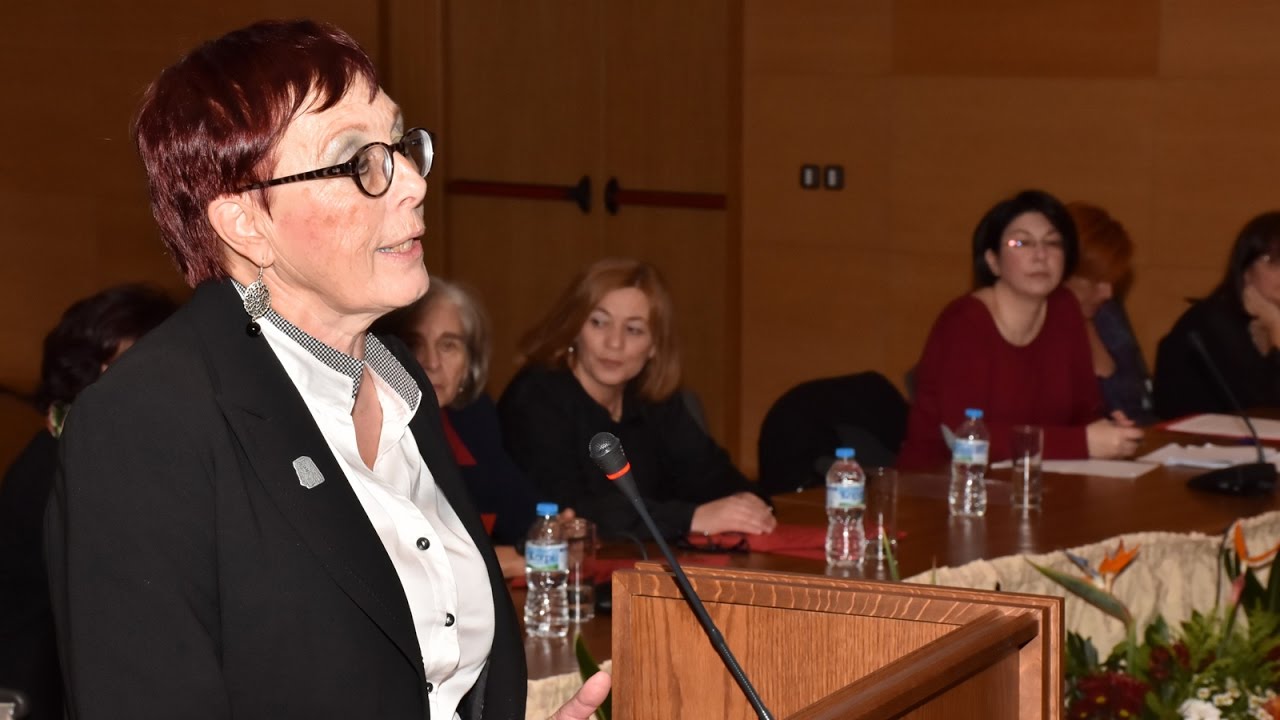 ΕΙΣΗΓΗΤΙΚΗ ΟΜΙΛΙΑ ΤΗΣ Μ ΣΤΕΦΑΝΙΔΗ ΣΤΟ ΣΥΝΕΔΡΙΟ ΤΗΣ ΟΓΕ - YouTube